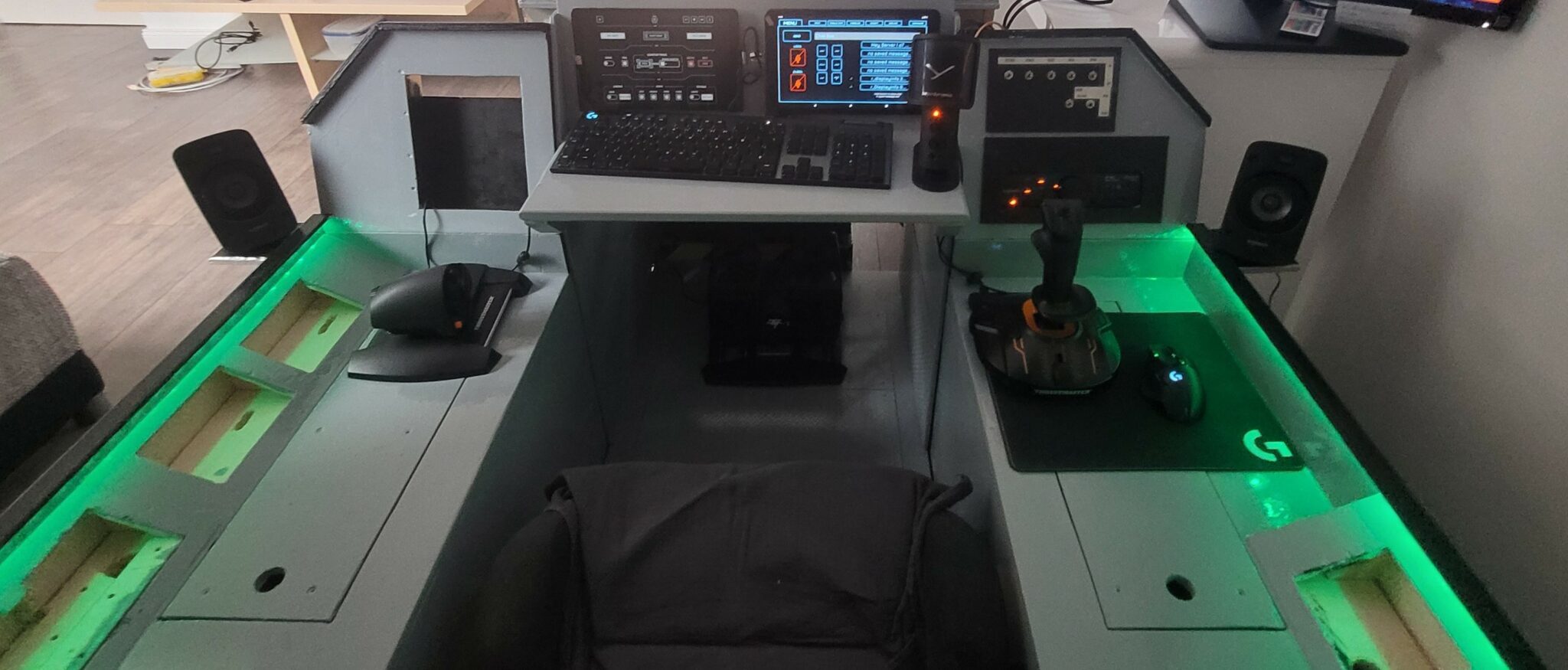 Gallery - UndeadParrot gaming