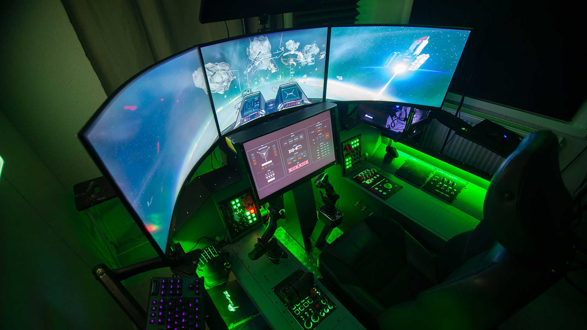 Displays - UndeadParrot gaming